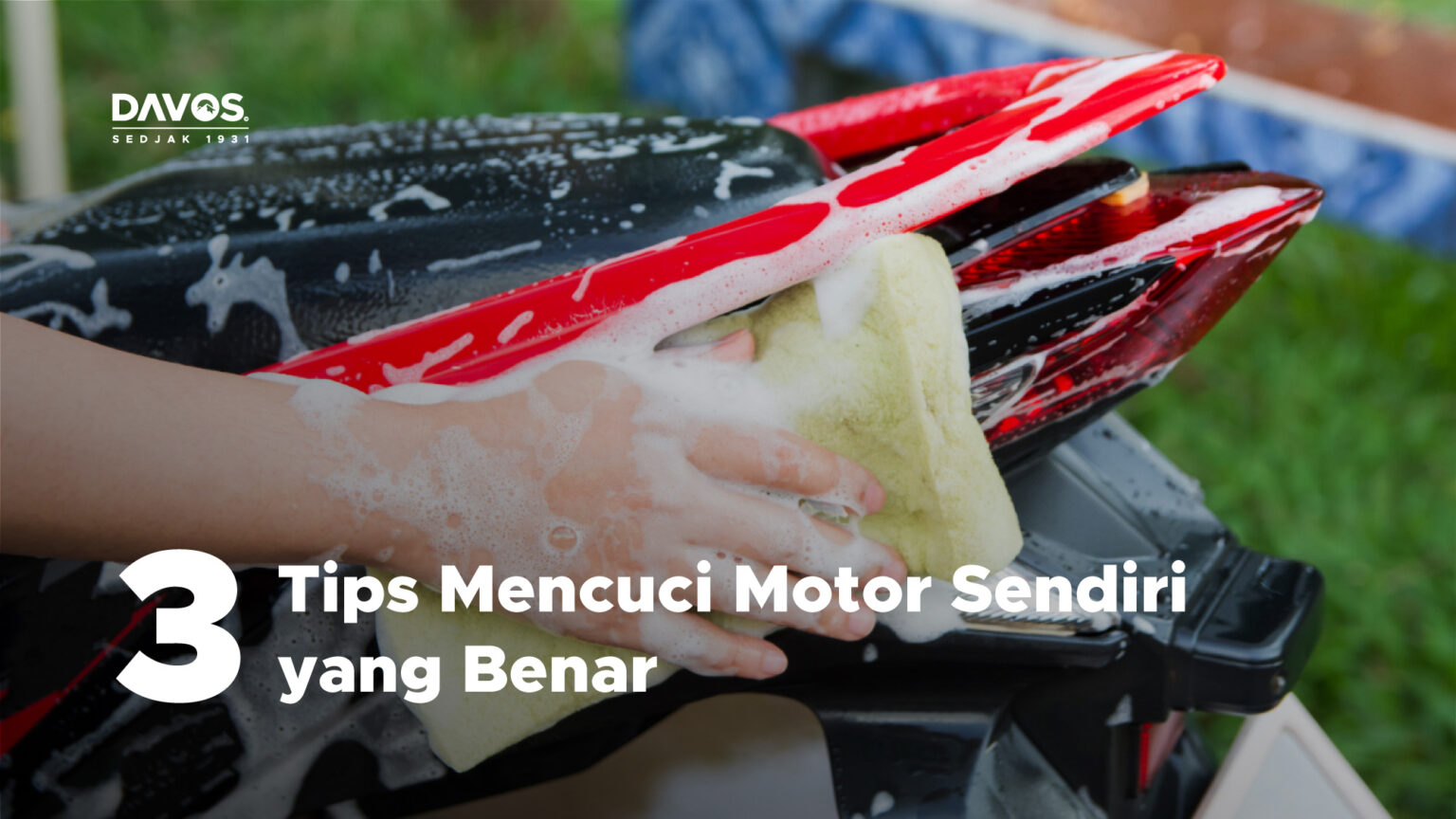 4 Tips Mencuci Motor Sendiri yang Benar - Davos